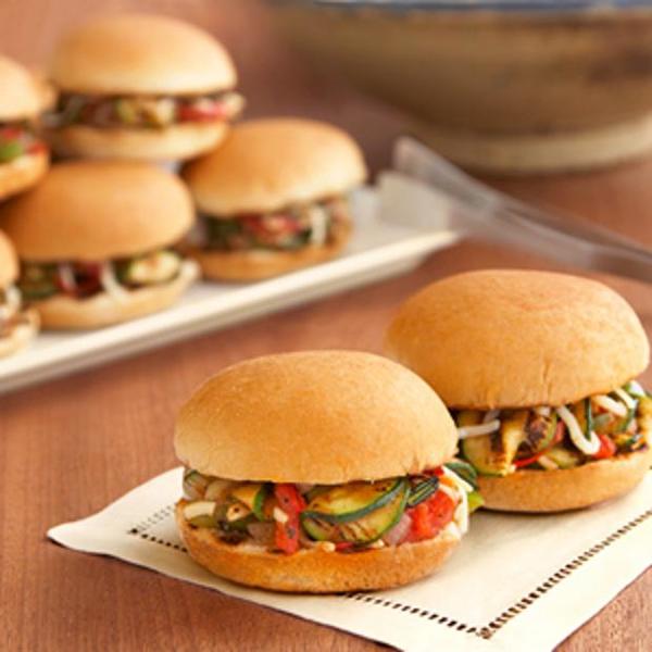Grilled Veggie Sliders – Easy Salad Recipes
